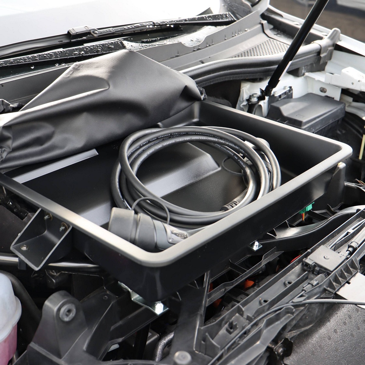 Frunk - schowek w przednim bagażniku, Audi Q4, E-Tron, 2021-